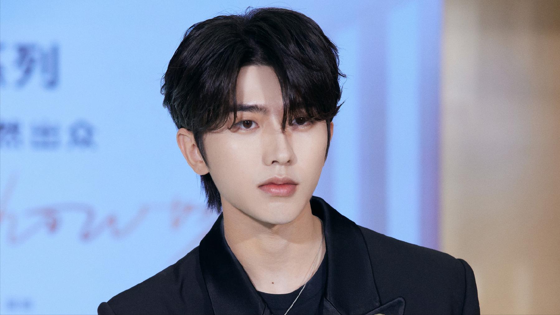 The Internet revealed Hunan Satellite TV's lineup for the New Year's ...