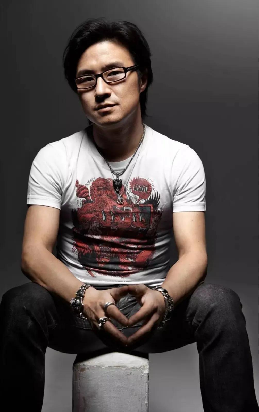Wang Feng, with his eccentricities, is a rock master in China - iMedia