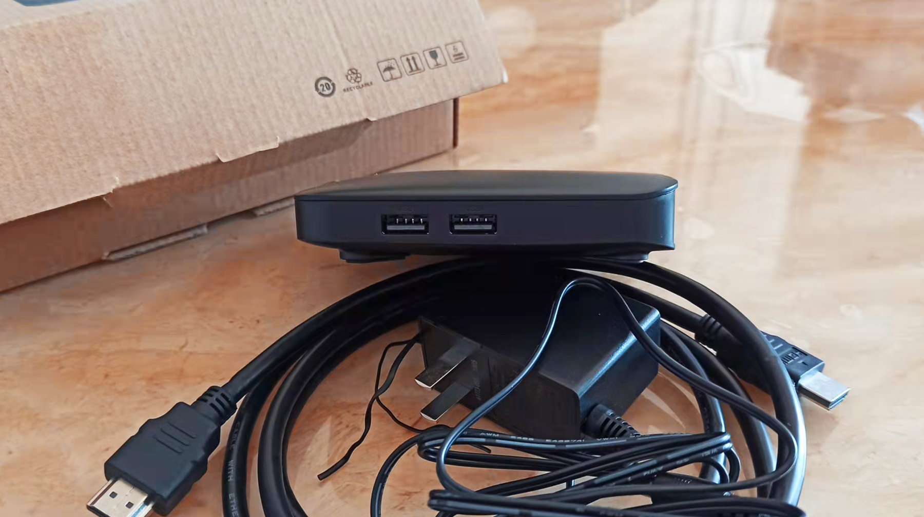 Support 4k video and audio playback, this small TV box, the experience ...