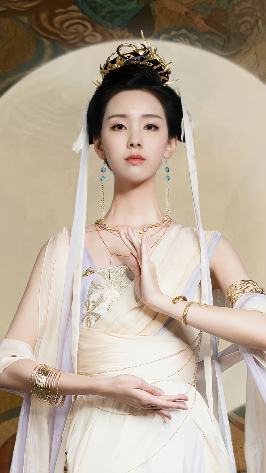 "Till The End Of The Moon" hits the air, Chen Duling's acting skills ...