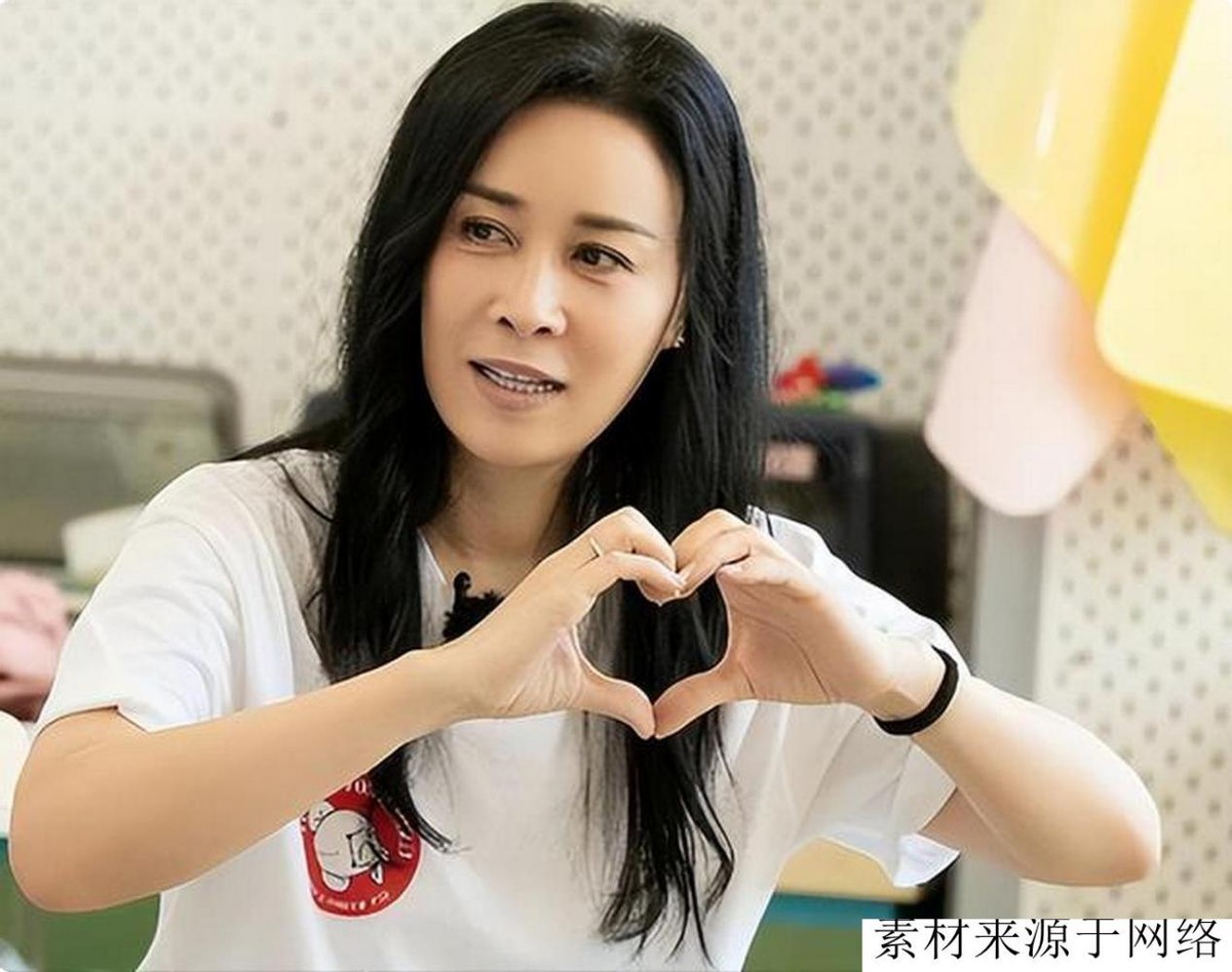 20 years later, looking at the respective situations of Na Ying and ...