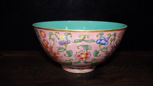 Ma Weidu, a big collector, also brought goods live. Two details in his ...