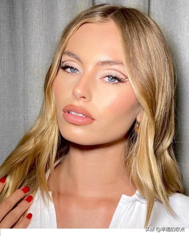 American female model Ashley Graves, netizens said: she looks like a ...