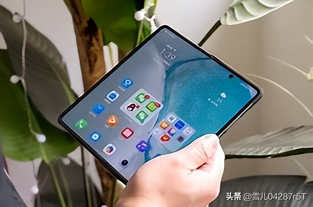 Honor Magic V2: Folding Flagship Beyond the Bar Machine - iNEWS