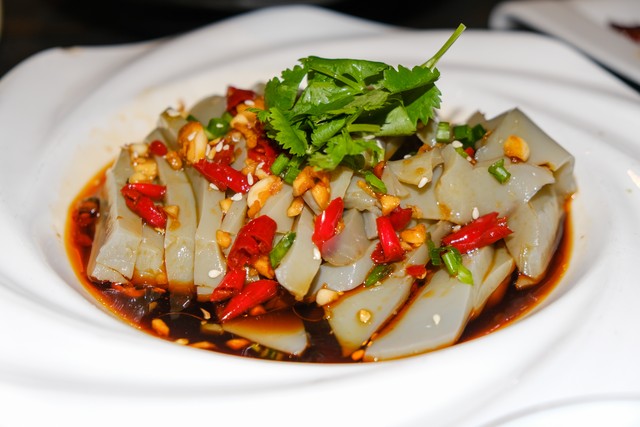 Lijiang special food - iNEWS