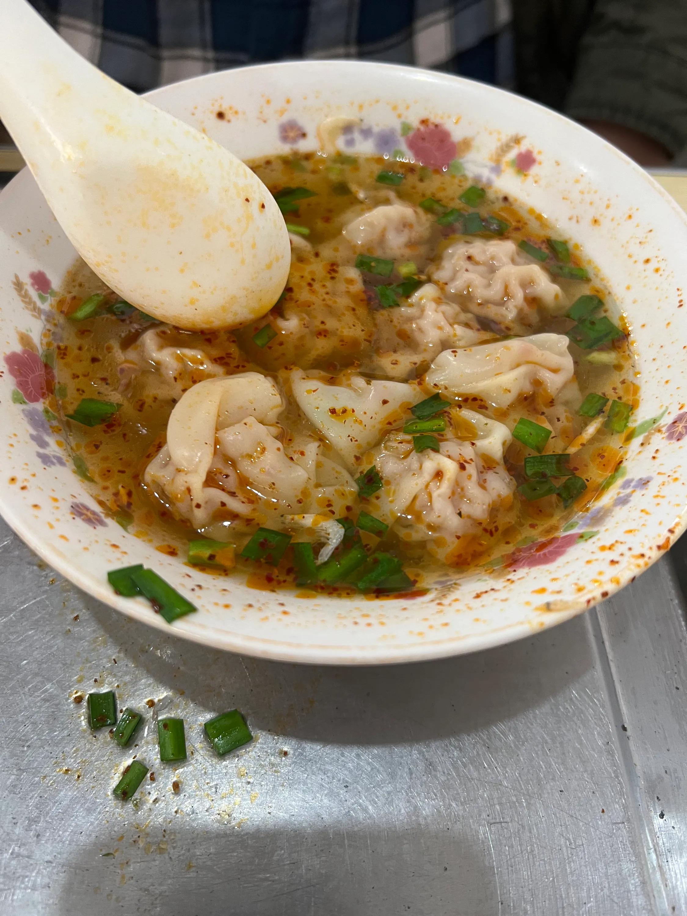 Mochou Lake-Chanan-Jianye Wuyue Square One Day Tour - iNEWS