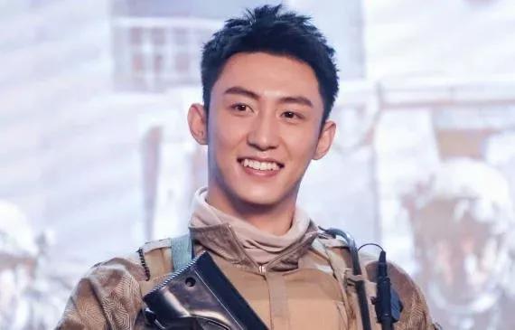 Huang Jingyu: A high-profile actor of the new generation - iNEWS