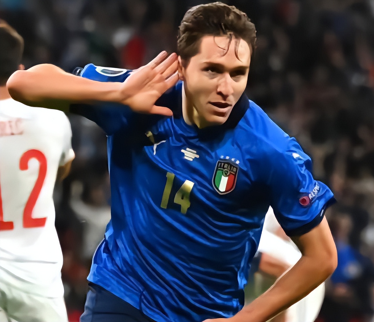 Arsenal is eyeing the 25-year-old Italian genius winger and needs 60 ...