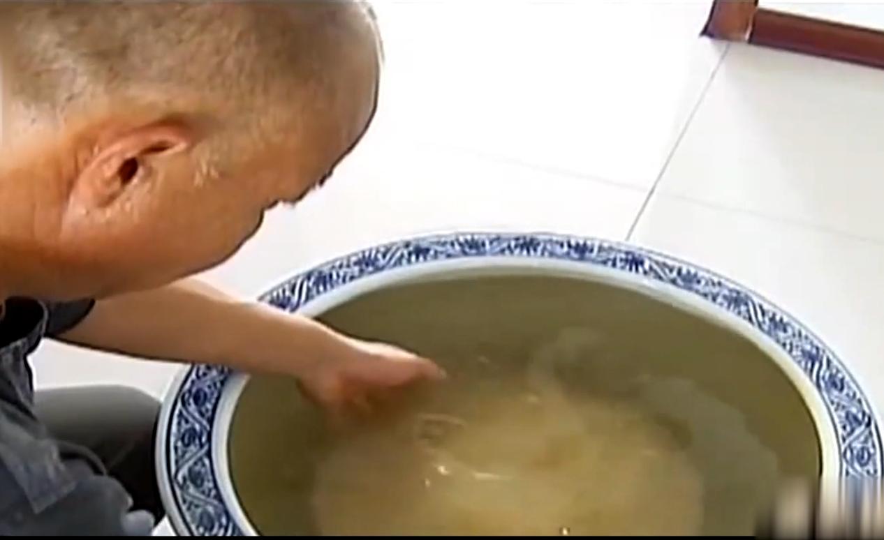 Ningxia man accidentally picked up Tai Sui at a high price. His family ...