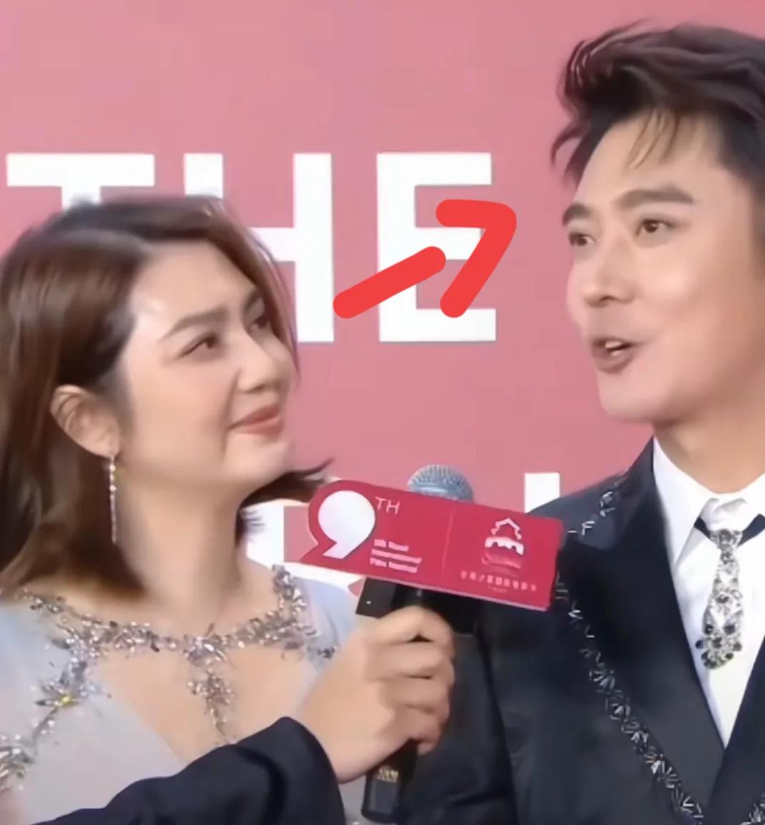 After the turmoil, they got together for the first time. Zhang Danfeng walked the red carpet and ...