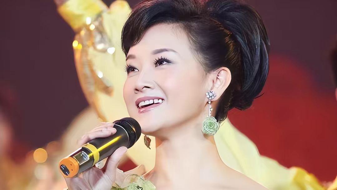 After attending the Spring Festival Gala in 24 years and disappearing ...