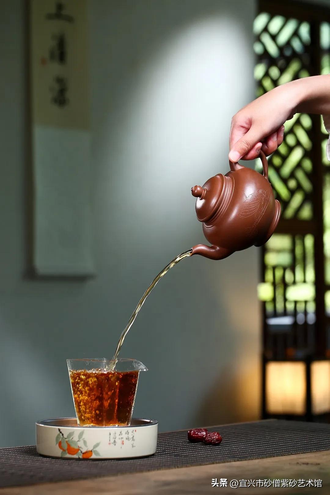 "Gao Xiaoying" Lv Hongjun (National Arts and Crafts Artist) - iNEWS