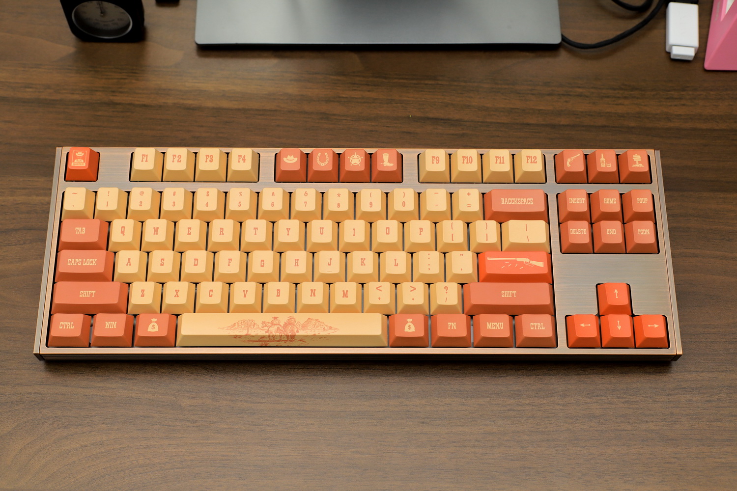 Westworld is so beautiful, get a cowboy keyboard and wait for the ...