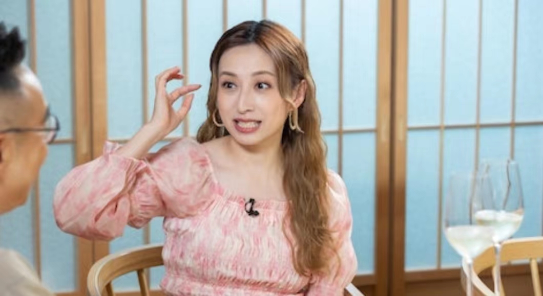 Let's talk about entertainment! TVB Xiaohua has been in the industry for many years and there ...