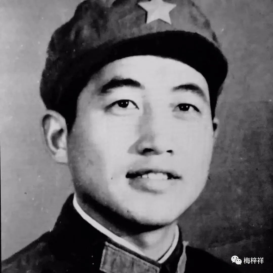 Railway Soldier Photographer: Zheng Ren'an Original Mei Zixiang - iNEWS