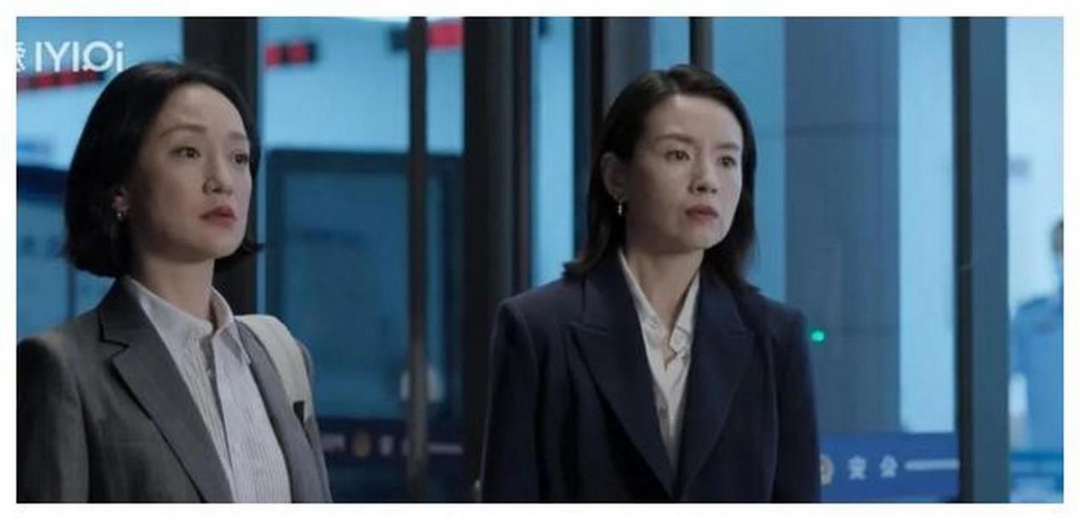 When 48-year-old Zhou Xun and 43-year-old Dong Jie were in the same ...