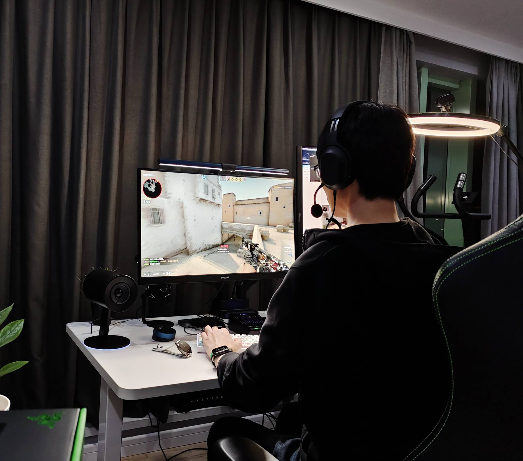 One person is one team, and work is more efficient outside of live ...