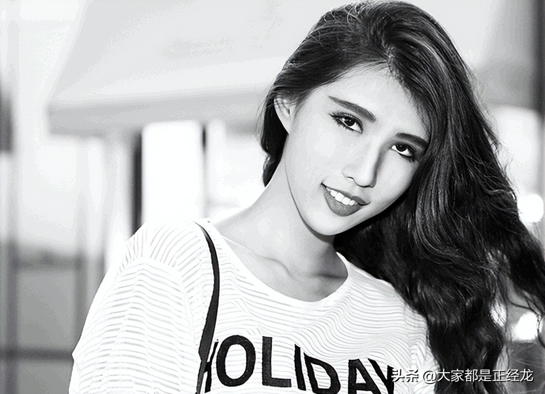 [Beauty on Weibo] Ge Zheng: Net height 183.99 ripped jeans, sexy and ...