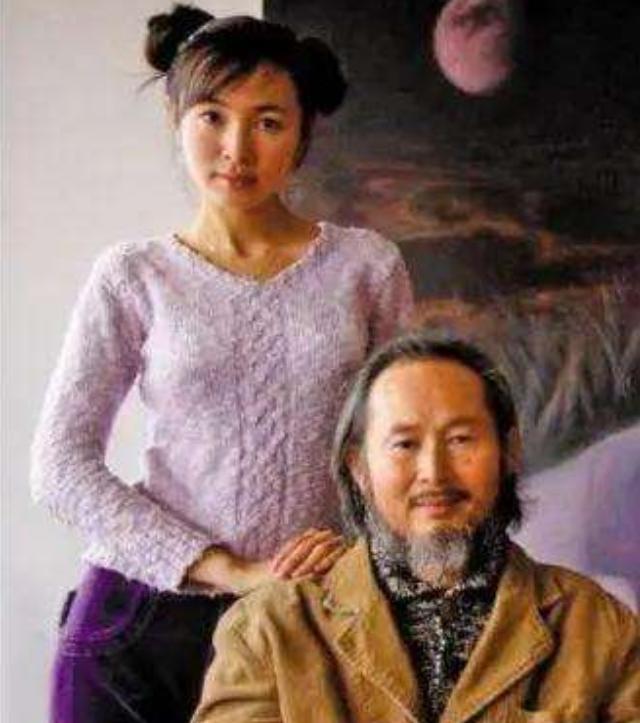 Li Zhuangping: My daughter volunteered to be a mannequin. He drew ...