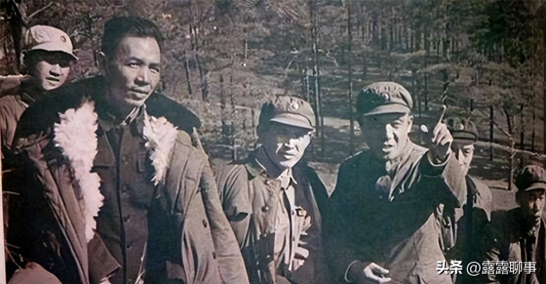 Deng Gong was promoted to the commander of the Jinan Military Region ...