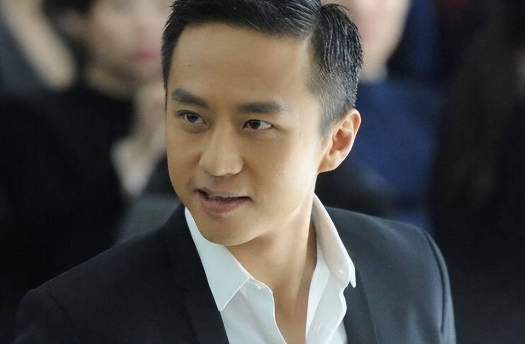 Feng Xiaogang just ignored him, Zhang Guoli yelled to let him go, what ...