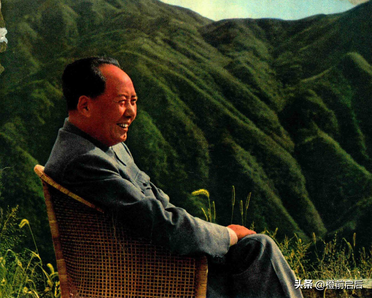 Look at the first issue of "Chinese Photography" in 1974. At that time ...