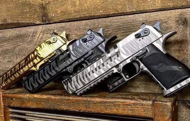 The King Tiger tank among the original pistols can defeat ferocious ...