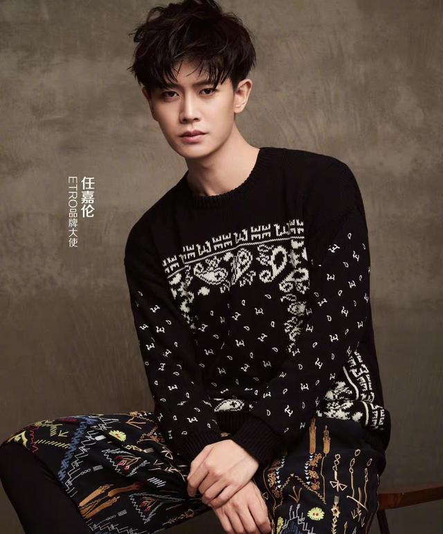 The director said that Ren Jialun's performance has improved, I want to ...