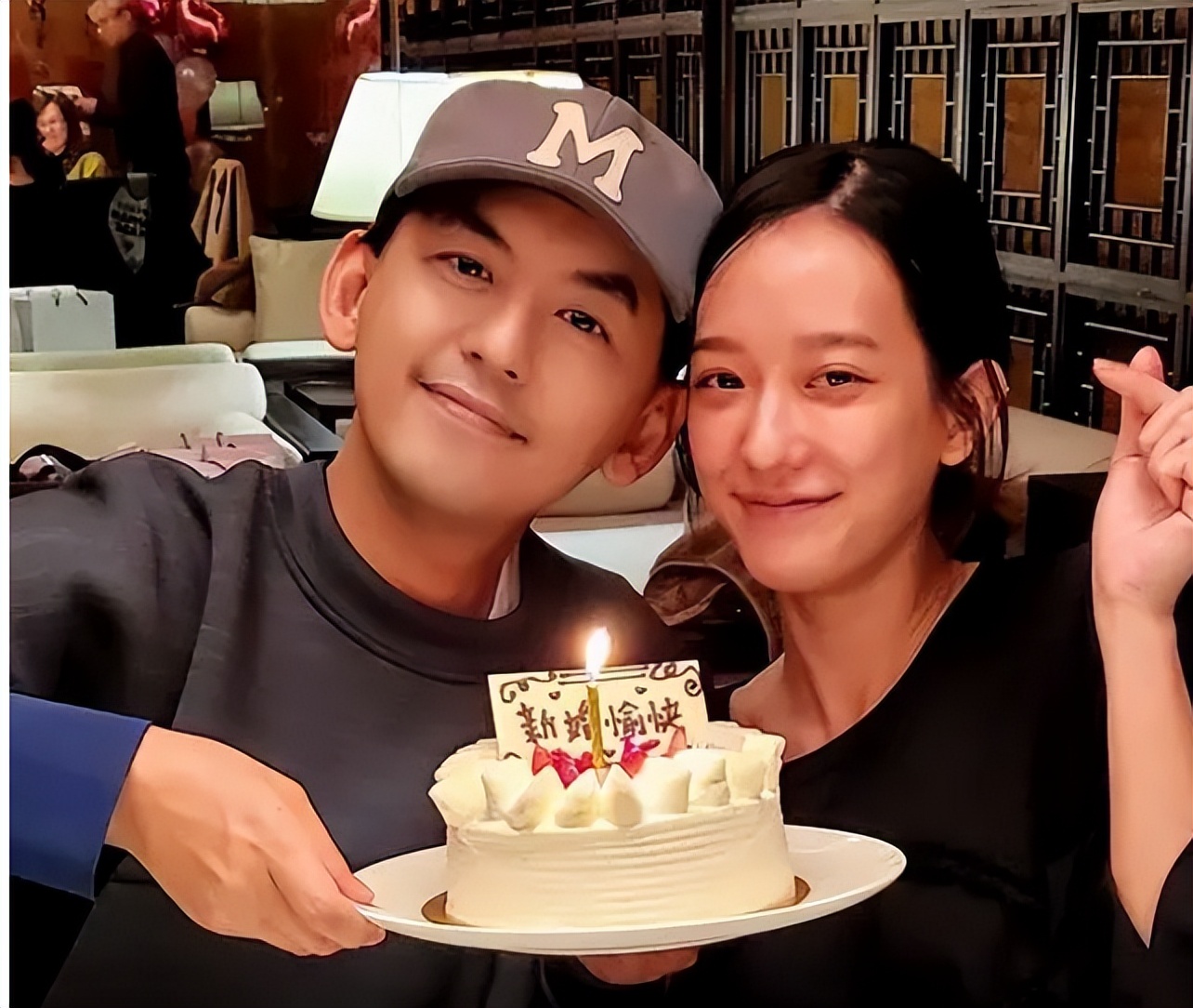 Huang Zijiao's "childhood experience" was exposed, he saw his mother ...