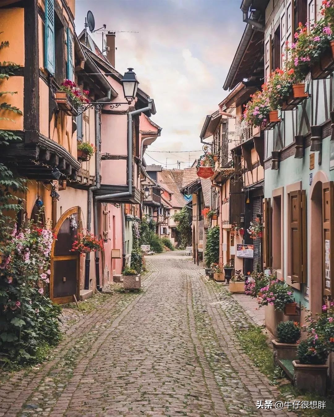 Small town style - iNEWS