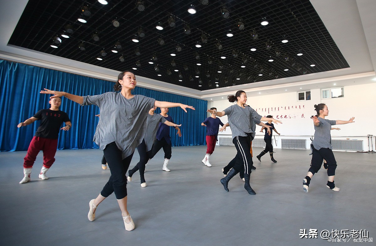 Wulan Muqi: The Bright Pearl on the Grassland - iNEWS