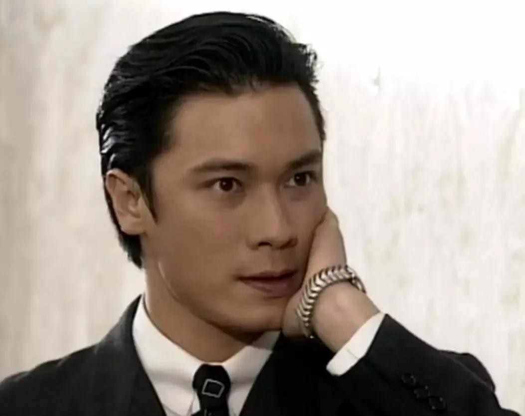 Luo Jialiang: Abandoning Fang Minyi, who has been in love for 28 years ...