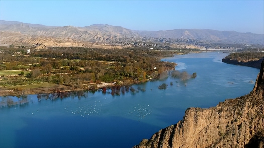 The Art and History of Tibetan Buddhist Murals in the Hehuang River ...