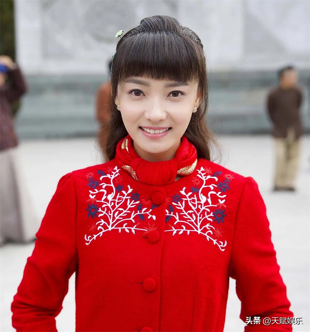 Look at the photo of Lin Yuan, the film and television actress in the ...