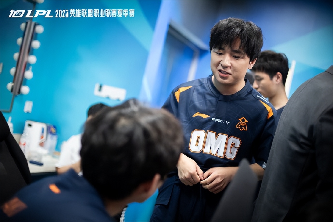 神鬼莫測！WBG擊敗MSI冠軍JDG後，爆冷不敵OMG - 頭條匯