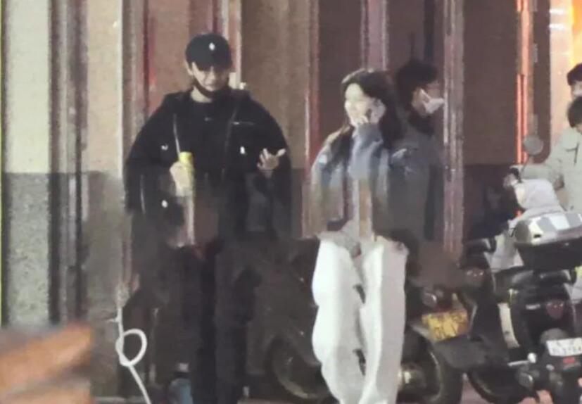 It was revealed that Chen Sicheng's 21-year-old girlfriend was pregnant ...