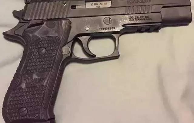 Swiss "high-end exquisite" pistol: "the world's first firearm", the ...