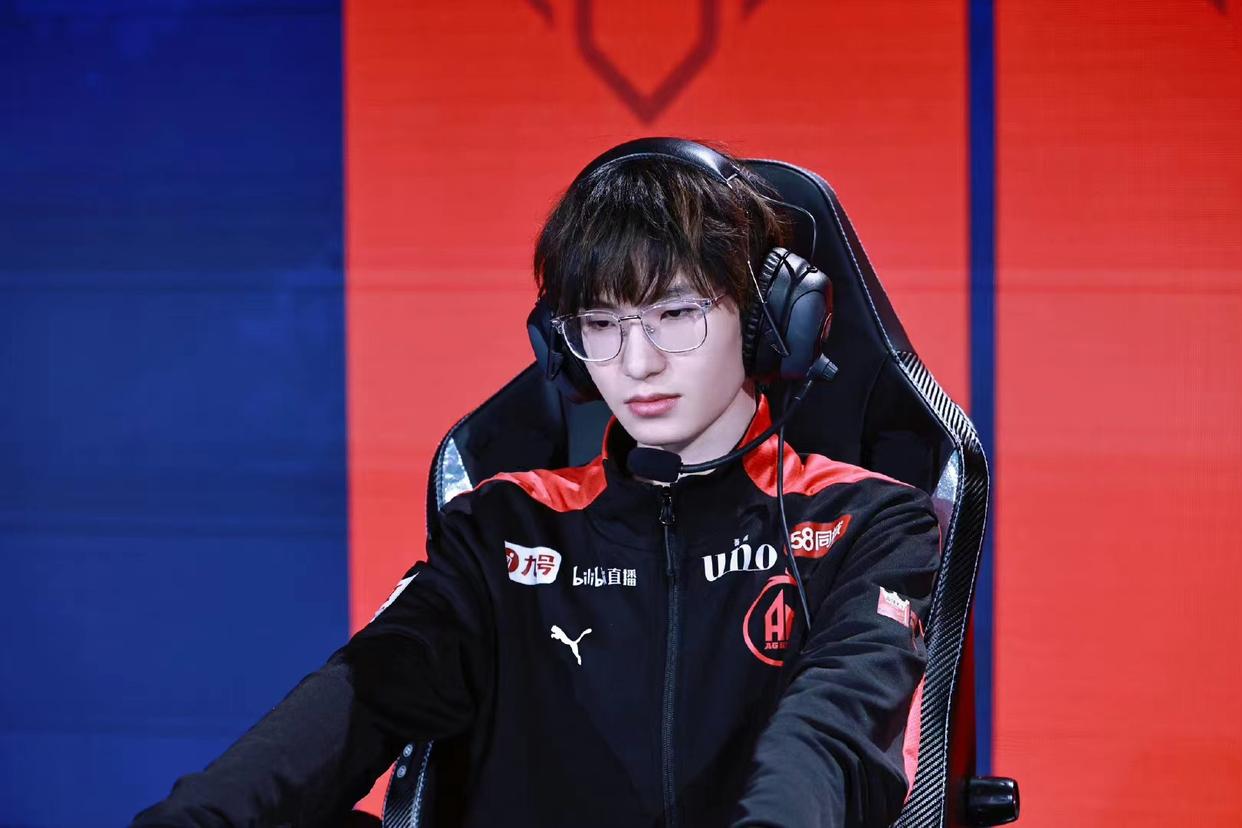 "Yinuo Status" hot search: 2-19 record record, breaking personal 5-year ...