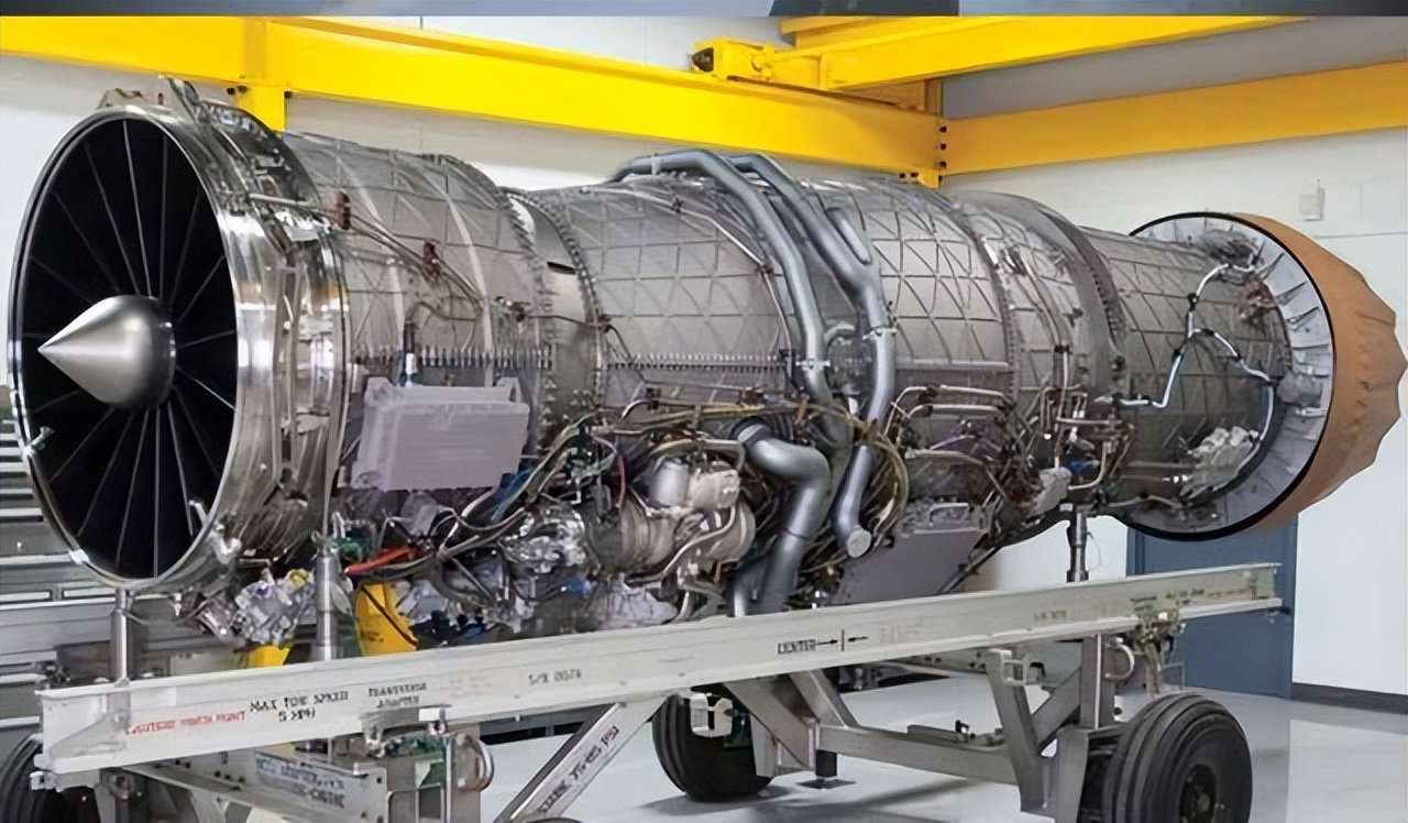 Technical competition and cooperation: the real life and advantages of the American F119 and ...