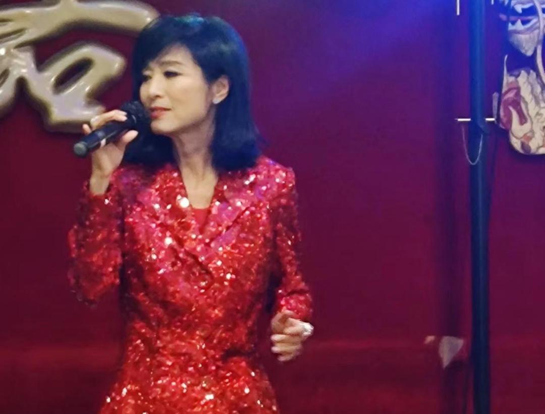 Chased by Jackie Chan for 8 years, in love with her boyfriend for 26 ...