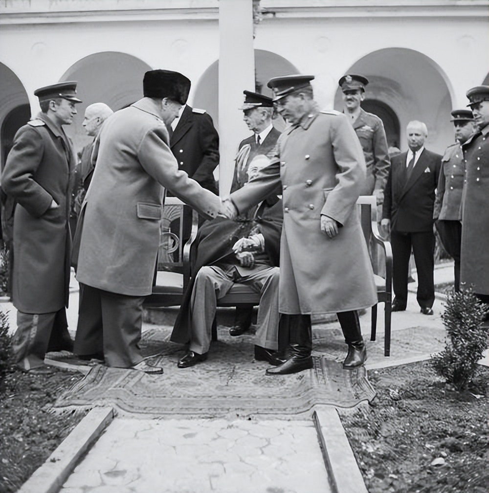 Yalta Conference: The strategic decisions behind World War II, a ...
