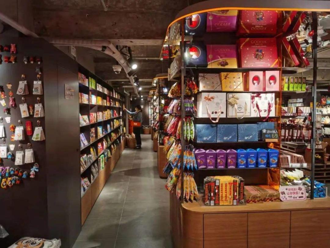 Tomato pockets, colorists close stores, and collection stores are in ...