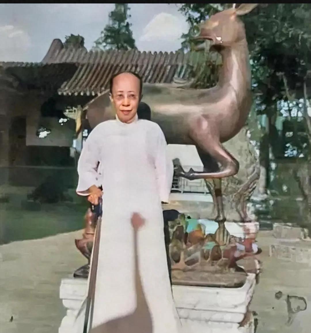 In 1935, Mrs. Yang of Yuan Shikai was rarely photographed, and she was ...