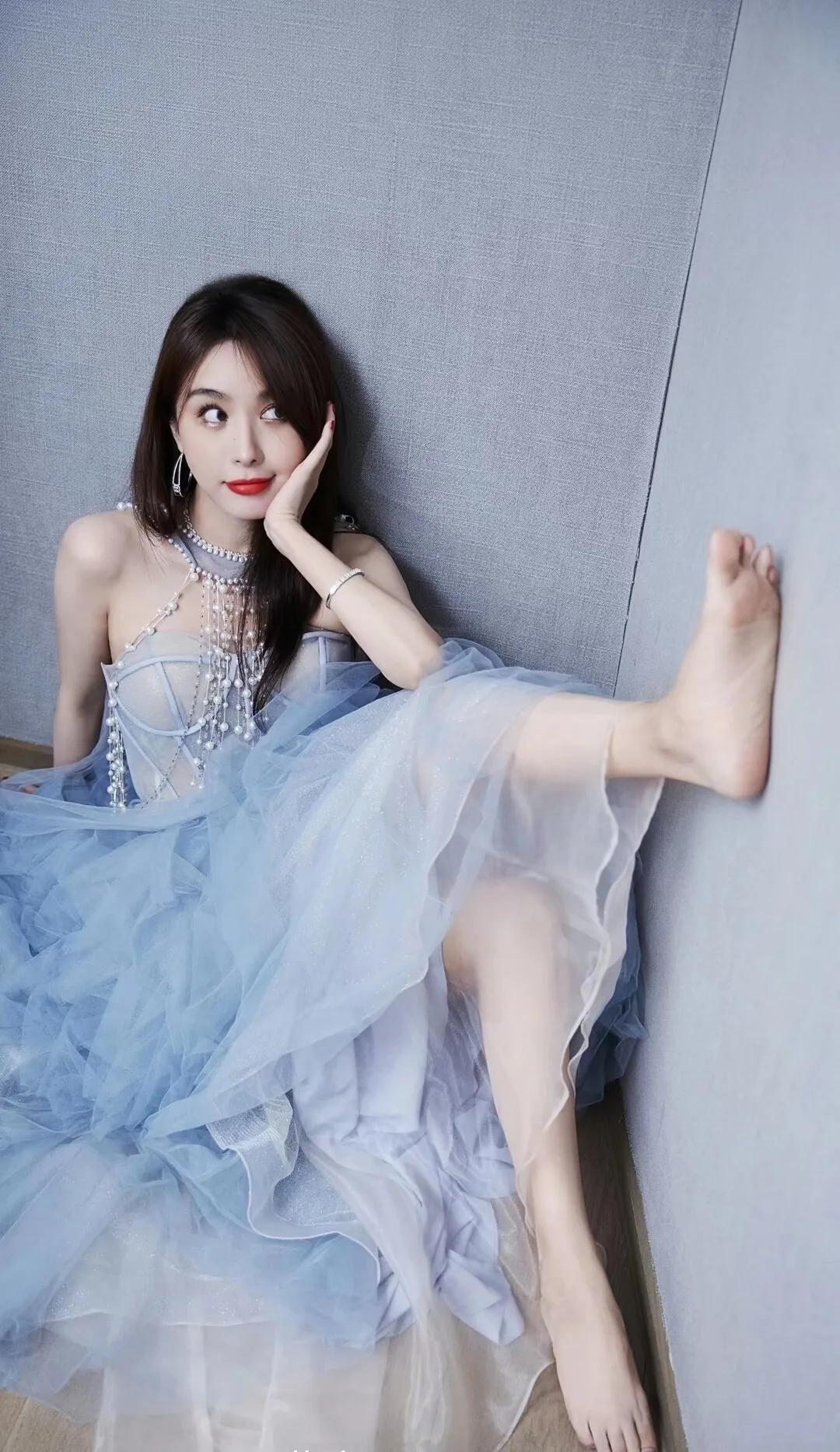 Celebrity photobook "Li Feier" - iMedia