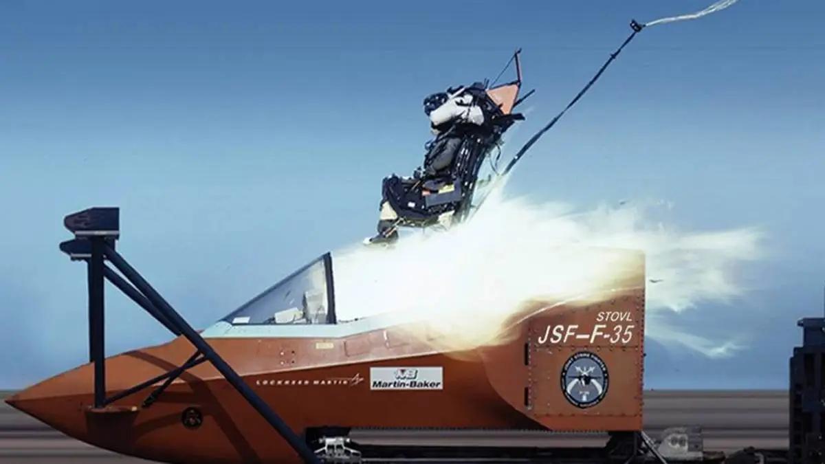 Rescued 230 pilots in 71 years, the Indian Navy and Air Force gave the ...