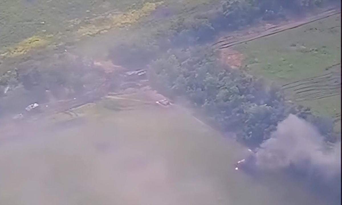 Information leakage? Russian artillery shells hit the sky and covered ...