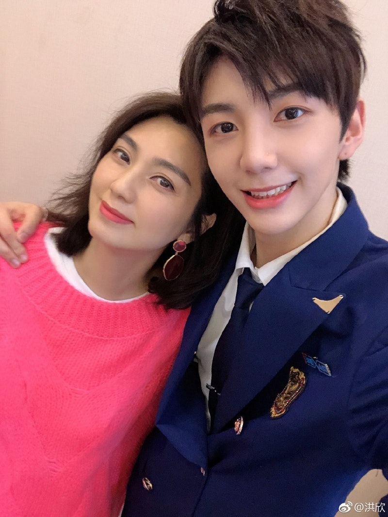 After half a month of divorce, Hung Xin was revealed to have changed his surname with his son ...