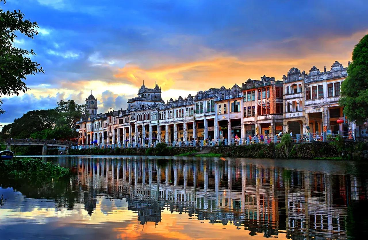 Chikan Ancient Town "A Pearl on the Bank of the Tanjiang River" - iNEWS