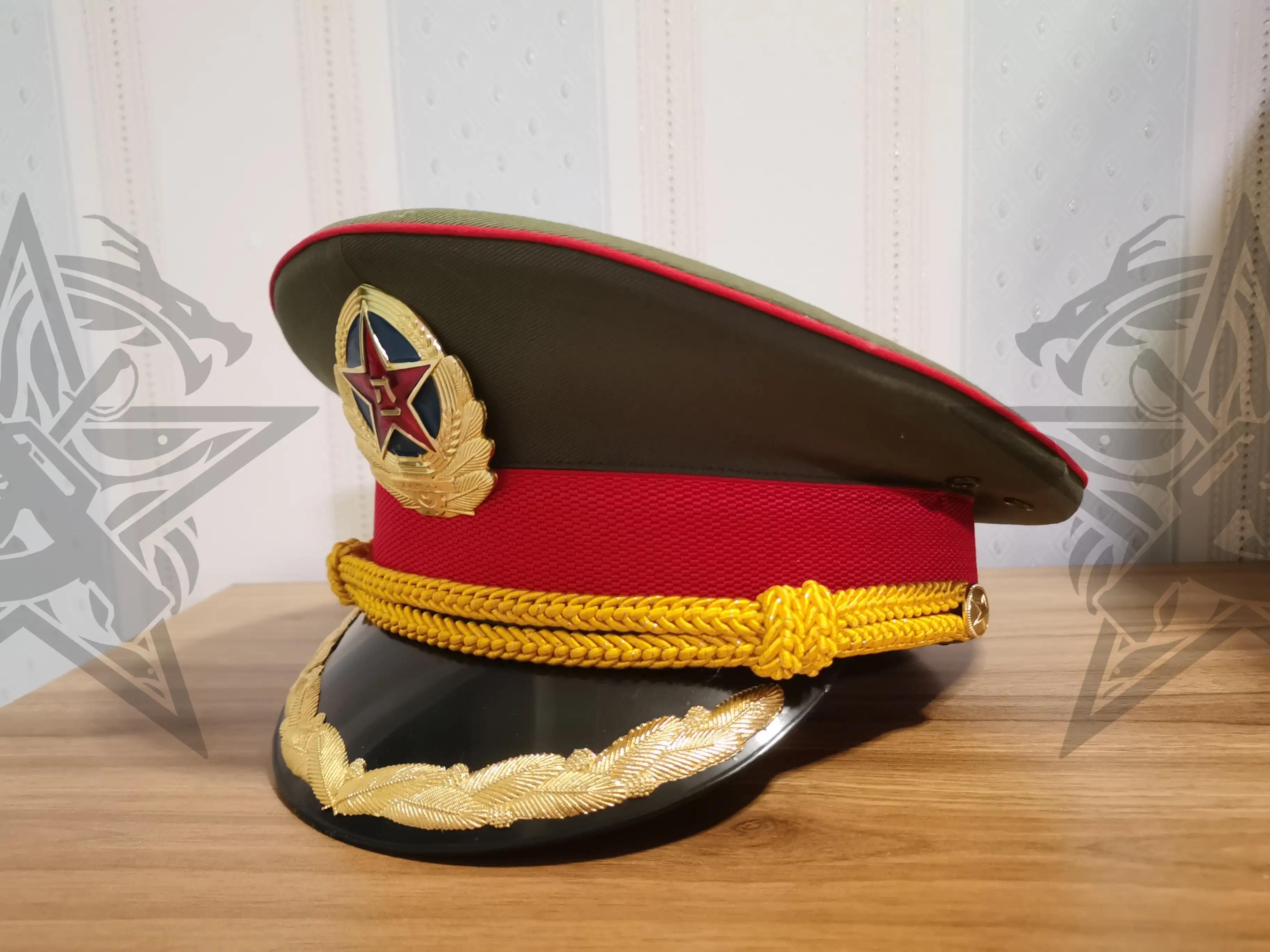 [Appreciation of military hats]: 97-style officer's big-brimmed hat ...