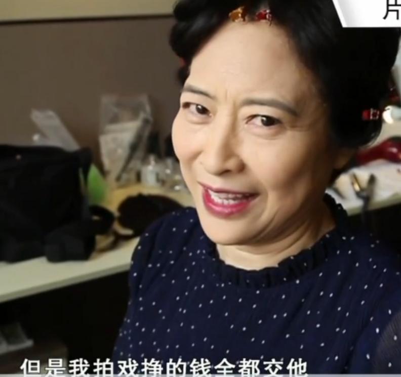 Actor Xu Di: After 41 years of marriage, she only cares about work and ...